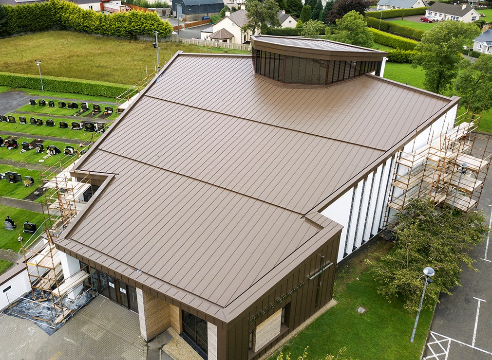 Build stylishly and naturally with zinc | VMZINC UK